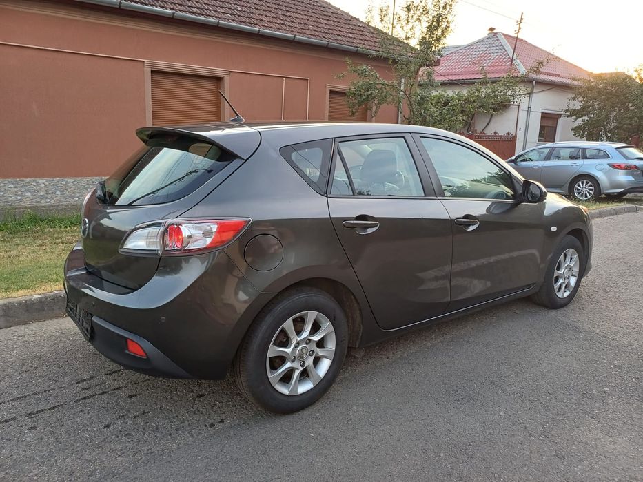 Mazda 3 an 2011, Euro 5 ,1.6 diesel Arad • OLX.ro