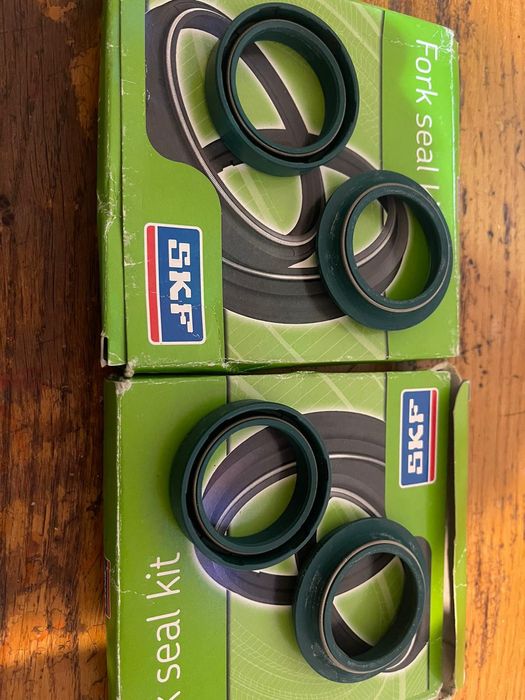 SKF Seals Kit Marzocchi 35mm Iasi • OLX.ro