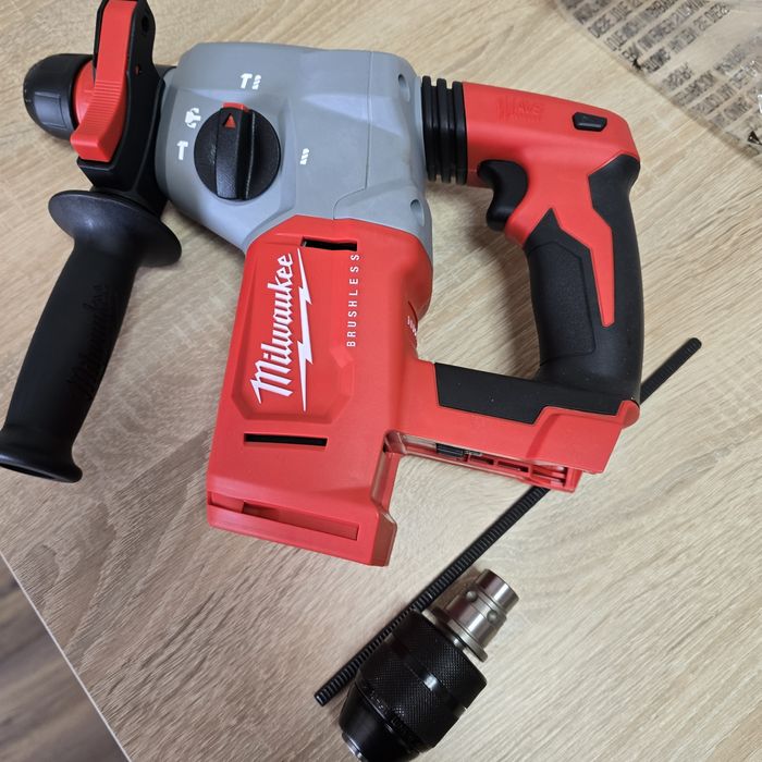 Rotopercutor m18 milwaukee Prejmer • OLX.ro