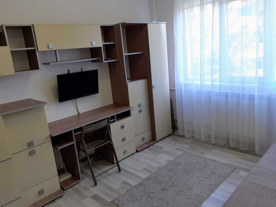Garsonieră de închiriat în Constanța, zona Far Constanta • OLX.ro