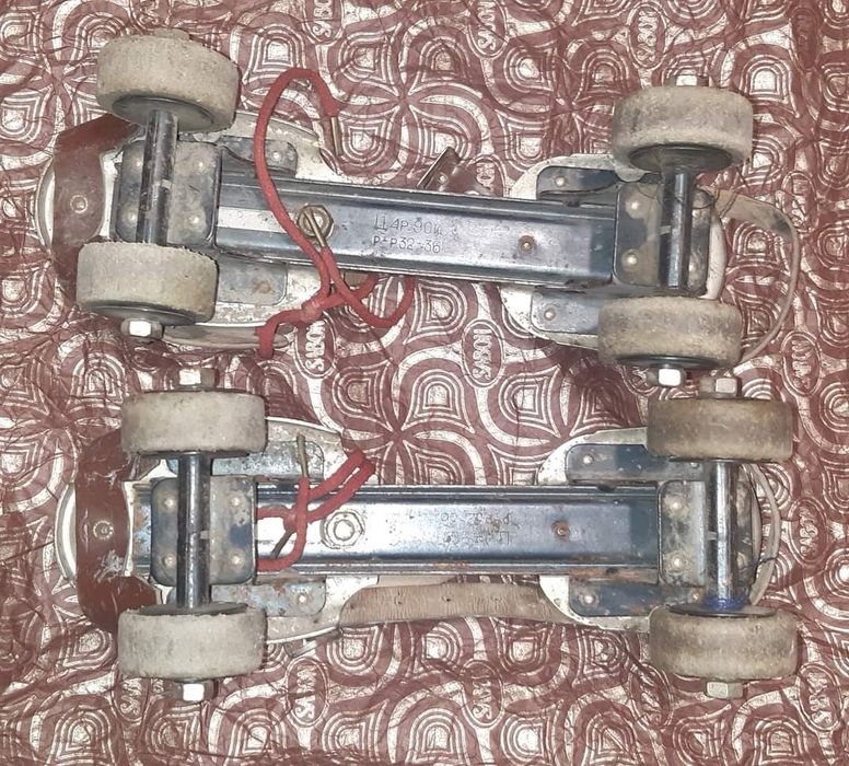 Salamandra lemn mango, Spania, și role vechi Hagieni • OLX.ro