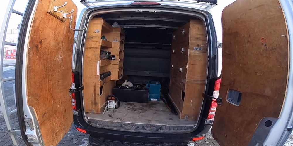 Mercedes Sprinter 313 Bus Construcții mixt 7 locuri Suceava • OLX.ro