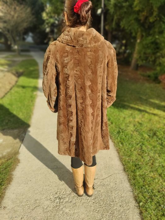 Haina de Blana Naturala de Nurca Tunsa caramel L-XL-Lunga NOUA (Nr 32 ...