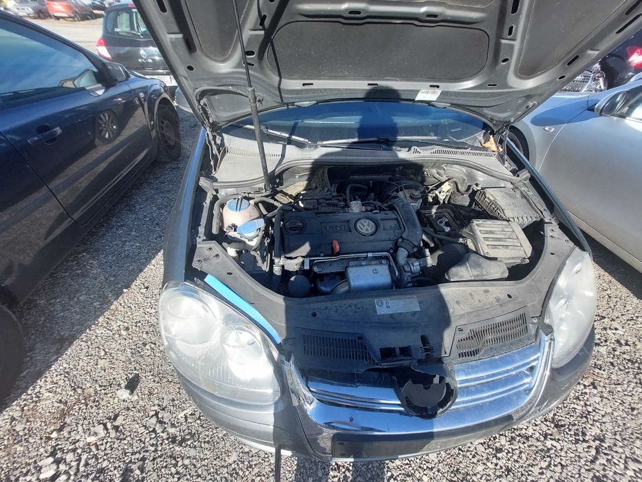 VW Golf 5 Variant 1,4 fsi , на части! Май 2009, Комби гр. Дупница • OLX.bg