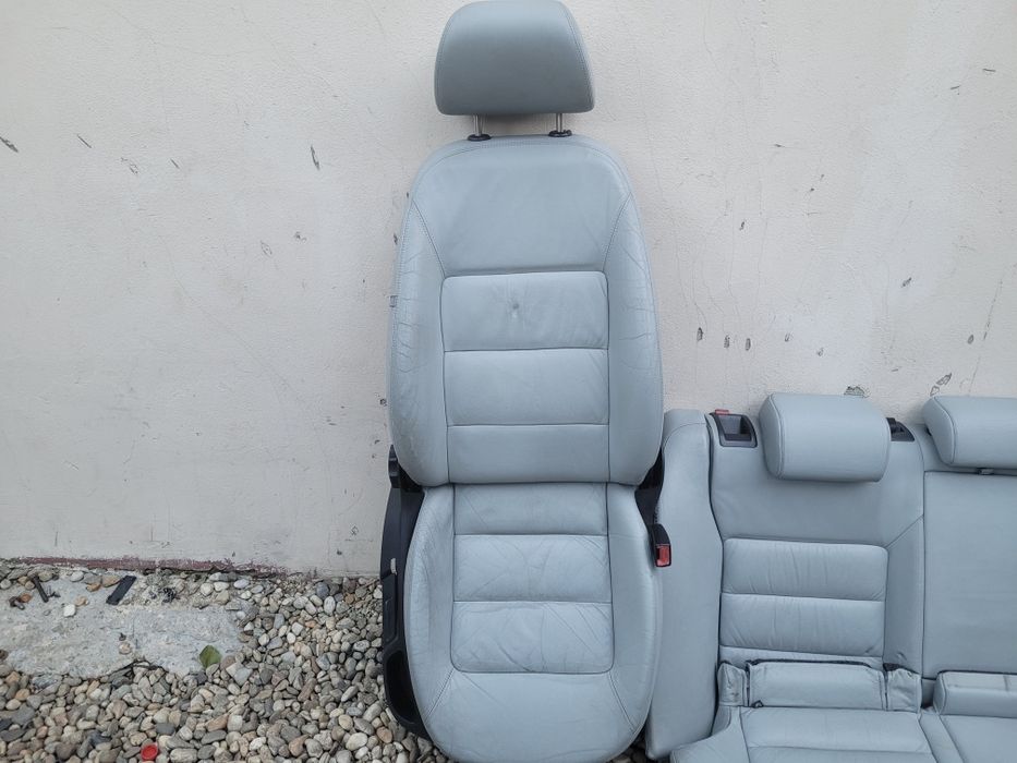 Set scaune cu banchete inclusiv cotiera din piele Skoda Octavia 2 Bucuresti Sectorul 1 • OLX.ro