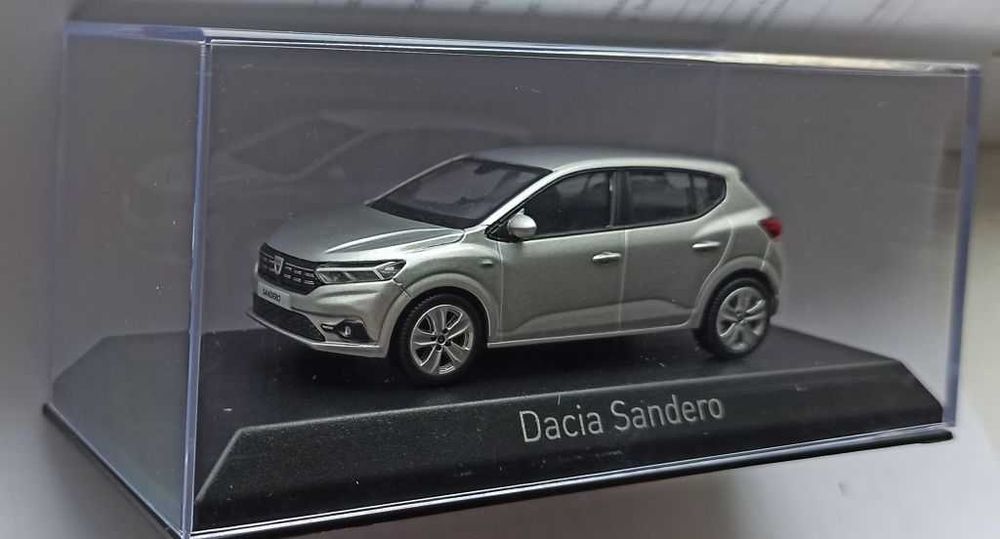 Macheta Dacia Sandero MK3 2021 silver - Norev 1/43 Bucuresti Sectorul 1 • OLX.ro