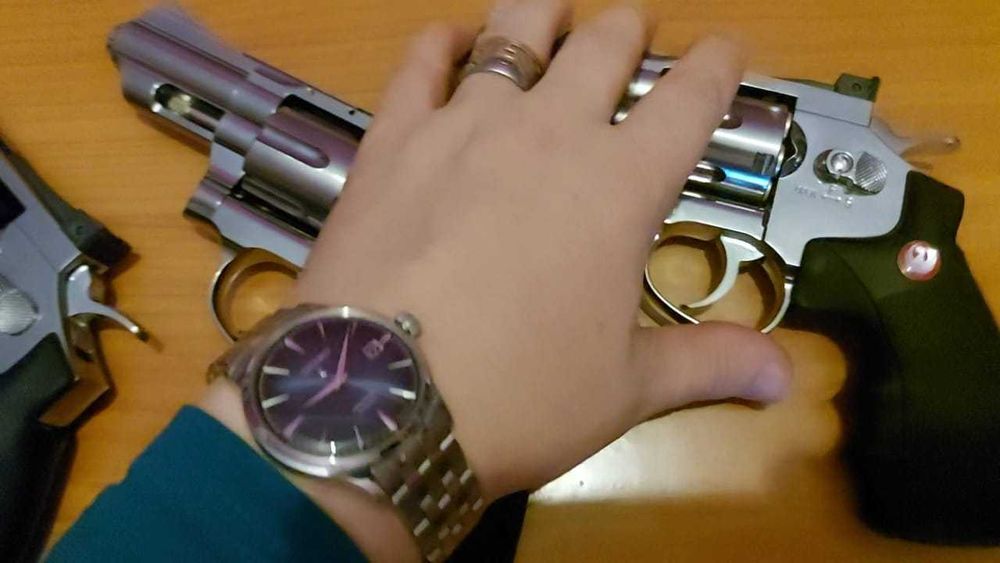 Pistol puternic AIRSOFT 7,5 jouli, calibrul 6 mm- fără permis Targu ...