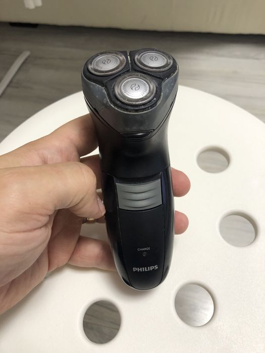 Aparat ras philips/defect Braila • OLX.ro