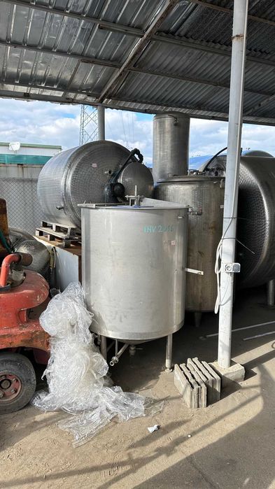 Cisterna vas recipient inox alimentar Arad • OLX.ro