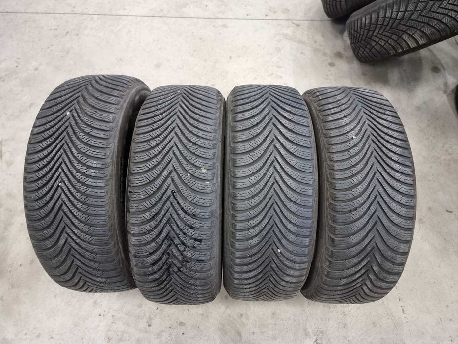 4 Anvelope IARNA 205.55.16 "Michelin" ; stare foarte buna Brasov • OLX.ro