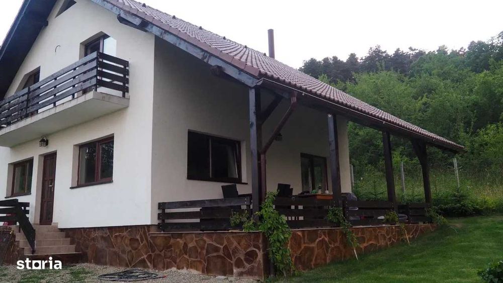 Casa in Sanpetru, la Poalele Dealului Lempes, teren 500 mp Sanpetru • OLX.ro