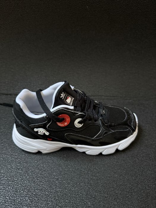 Incalrati copii Adidas Hello Kitty X Astir Constanta • OLX.ro