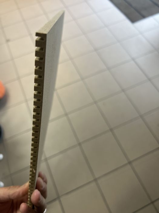 MDF Riflat Brut 8mm(2800x1030) Ciorogarla • OLX.ro