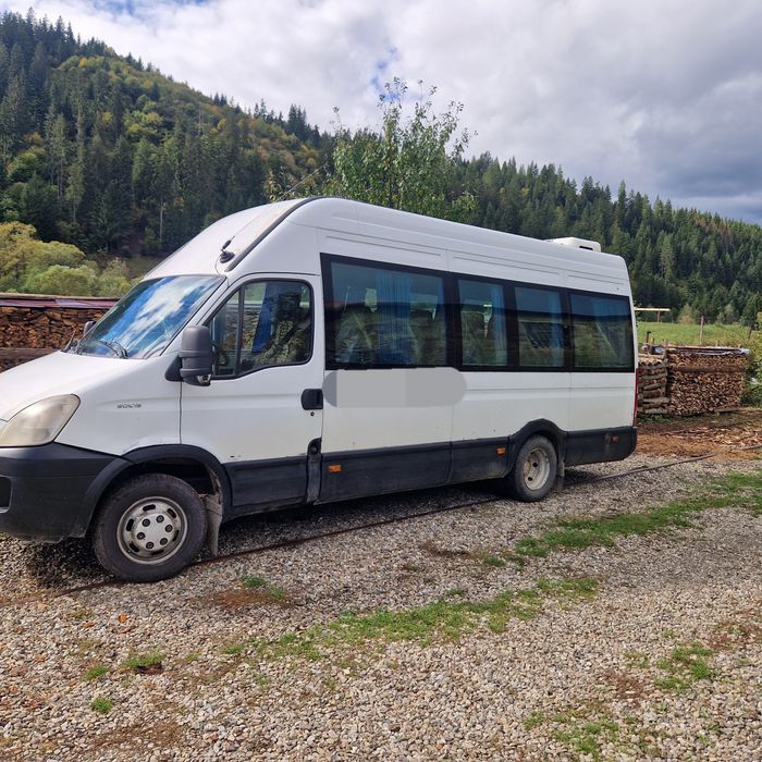 IVECO daily ,transport persoane Frumosu • OLX.ro