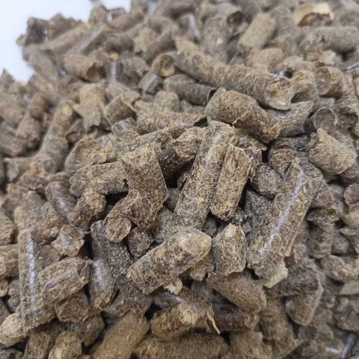 Furaj granulat mix - tarata de grau, rapita si porumb Suceava • OLX.ro