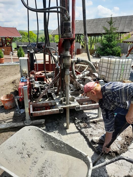 Utilaj de forat puturi de vânzare apă sau pope de căldură Sarmasel-Gara ...