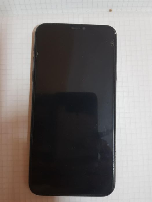 Vând iphone 11 pro max Dienet • OLX.ro