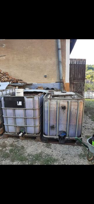 Vand borhot de prune Zalau • OLX.ro
