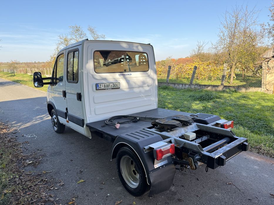 Iveco Basculabil mini tir 35c18 7 locuri Doka Lugoj • OLX.ro