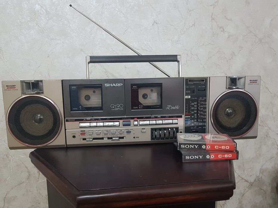 SHARP-QT90 магнитоласи: 800 000 сум - Магнитолы Ташкент на Olx