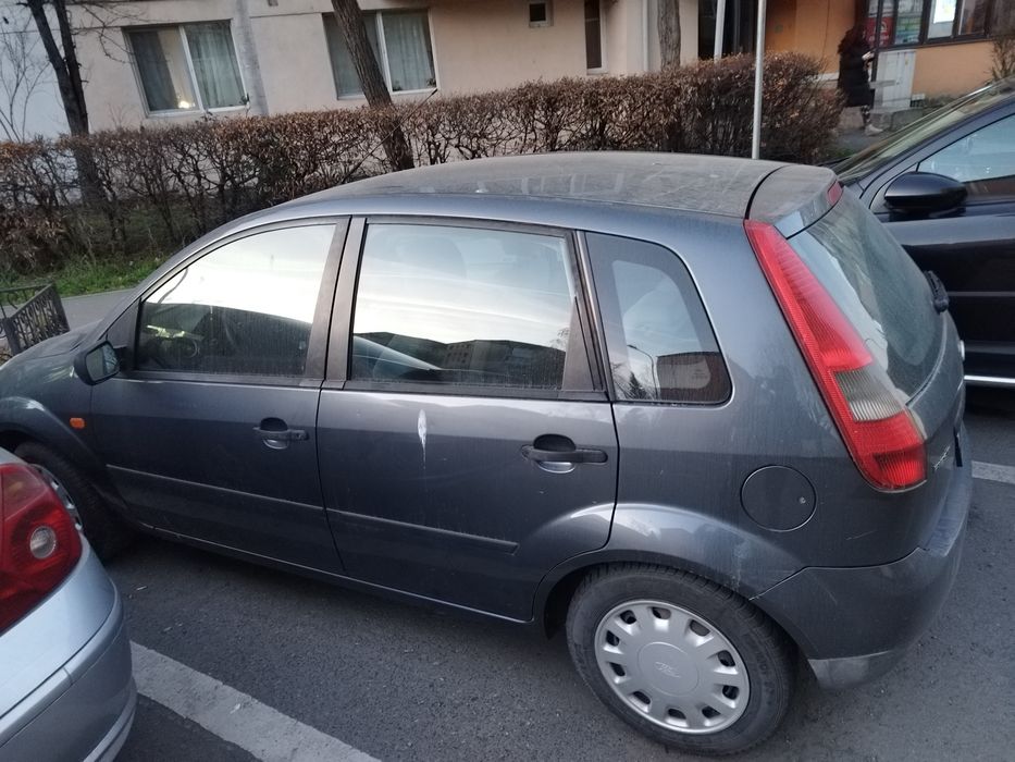 Ford Fiesta 2003 Sibiu • OLX.ro