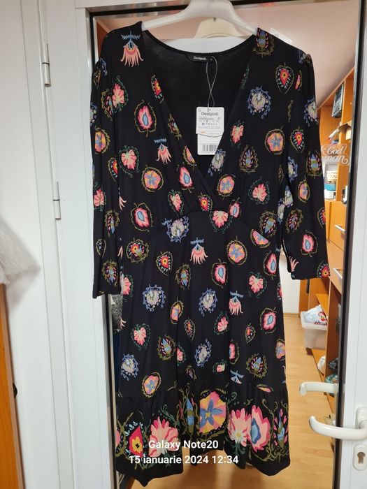 Rochii firma cu eticheta Zara , Massimo Dutti, Desigual , Orsay , Star Brasov • OLX.ro