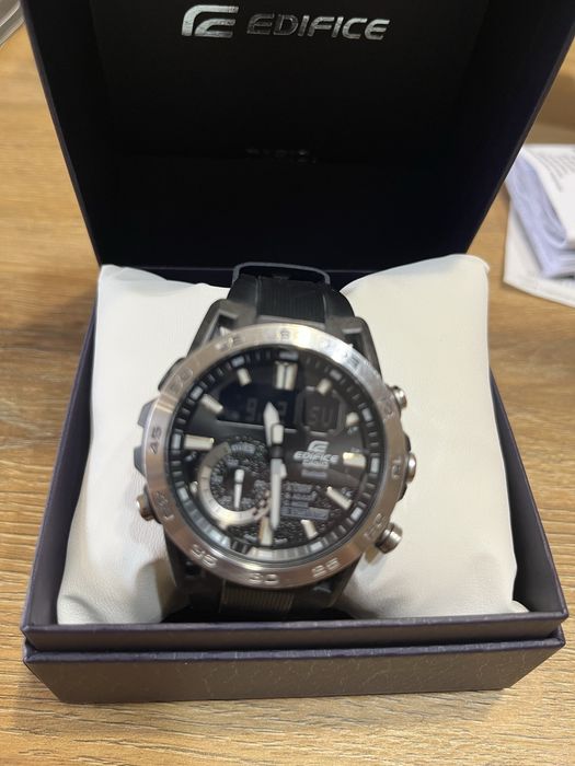 Casio Ediface ECB-40 гр. Бургас Меден рудник - зона В • OLX.bg
