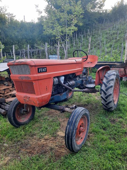 Tractor Fiat 300 Rovinari • OLX.ro