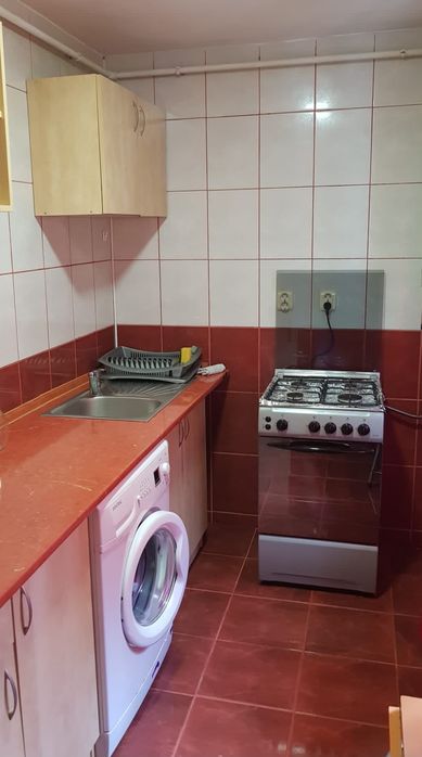 Inchiriez garsoniera/apartament cartier Noua Brasov • OLX.ro