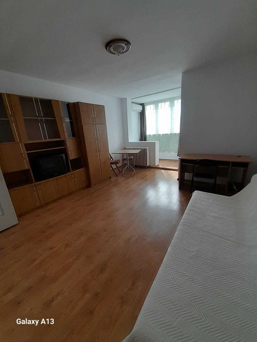 Proprietar Cluj Napoca, 1 camera de inchirit in Manastur, 350 euro