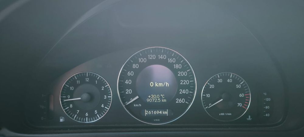 Mercedes-Benz CLK cabrio 4700 pret fix Drumul Carului • OLX.ro