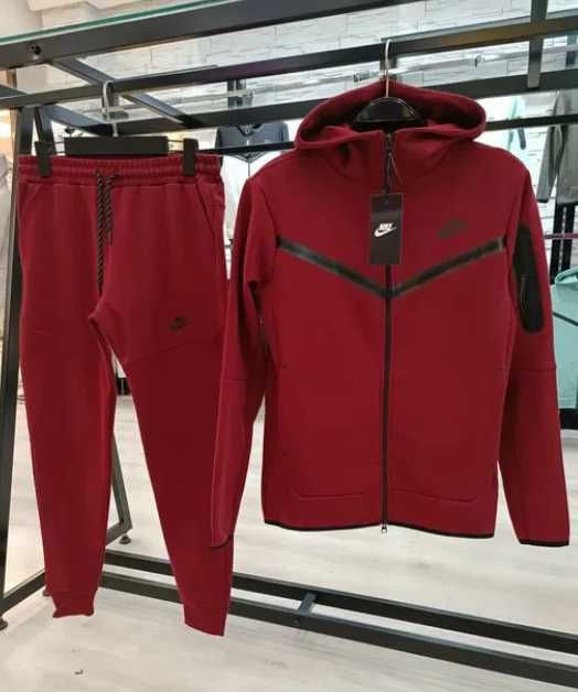 Trening NIKE TECH Model Nou 2023 Bucuresti Sectorul 3 • OLX.ro