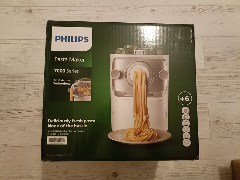 Aparat/masina de facut paste Philips HR 2660 Pasta Maker 7000 series ...