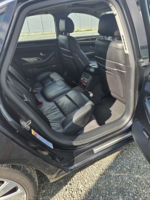 AUDI A8 3.0 V6 quattro Baia Mare • OLX.ro