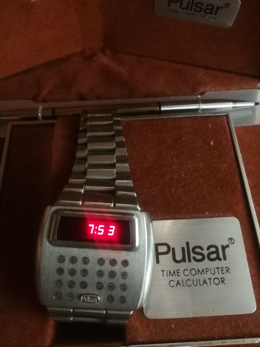 Ceas de colectie american Pulsar 1975 . Primul ceas cu calculator Targu ...