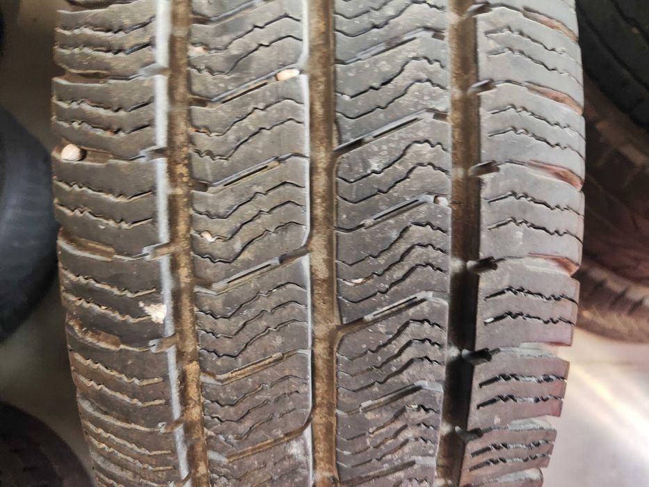 2бр.зимни гуми 235/65/16C Barum 2бр.зимни гуми 235/65/16C Barum гр ...