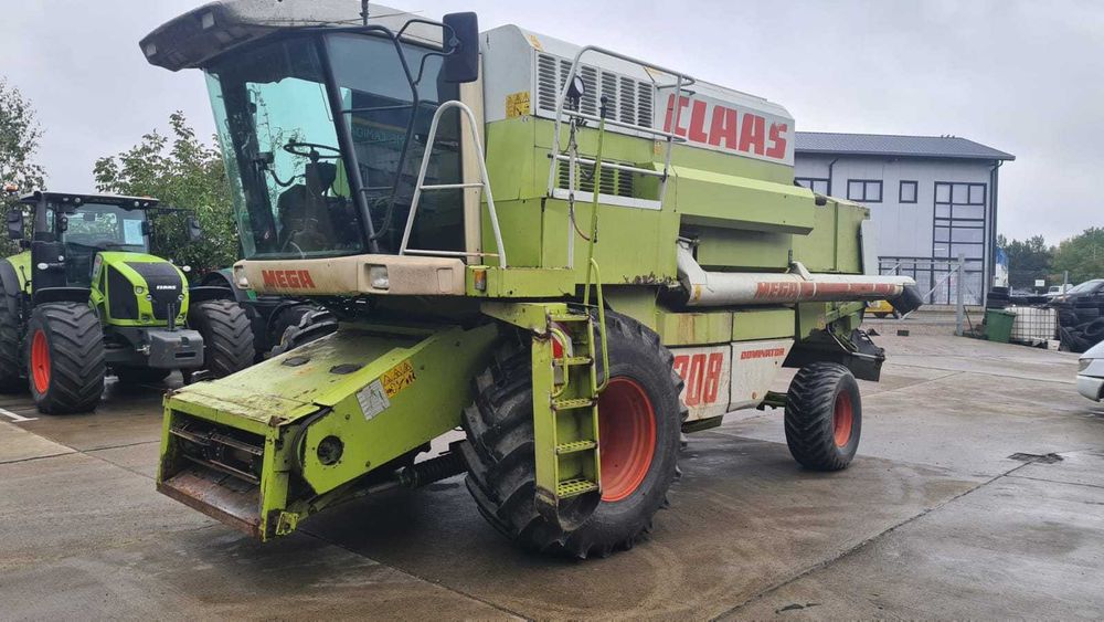 Combina CLAAS MEGA II 208 Scheia • OLX.ro