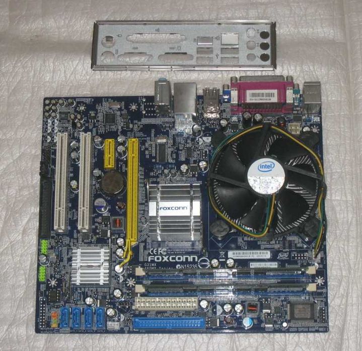 Дънна платка Foxconn G31MX, процесор Core 2 Duo E4500, РАМ 2GB 800Mhz ...