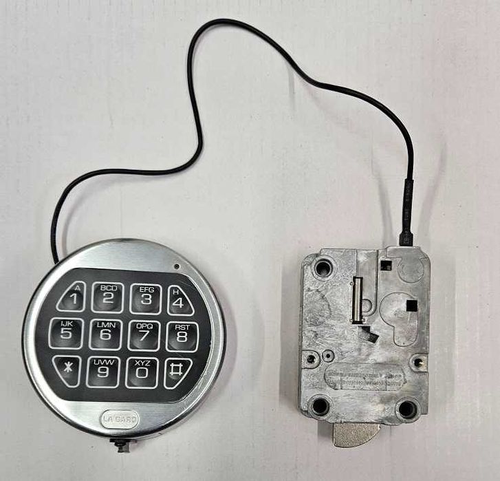 Електронна брава LG 4300M с клавиатура La Gard 3710 каса сейф врата гр ...