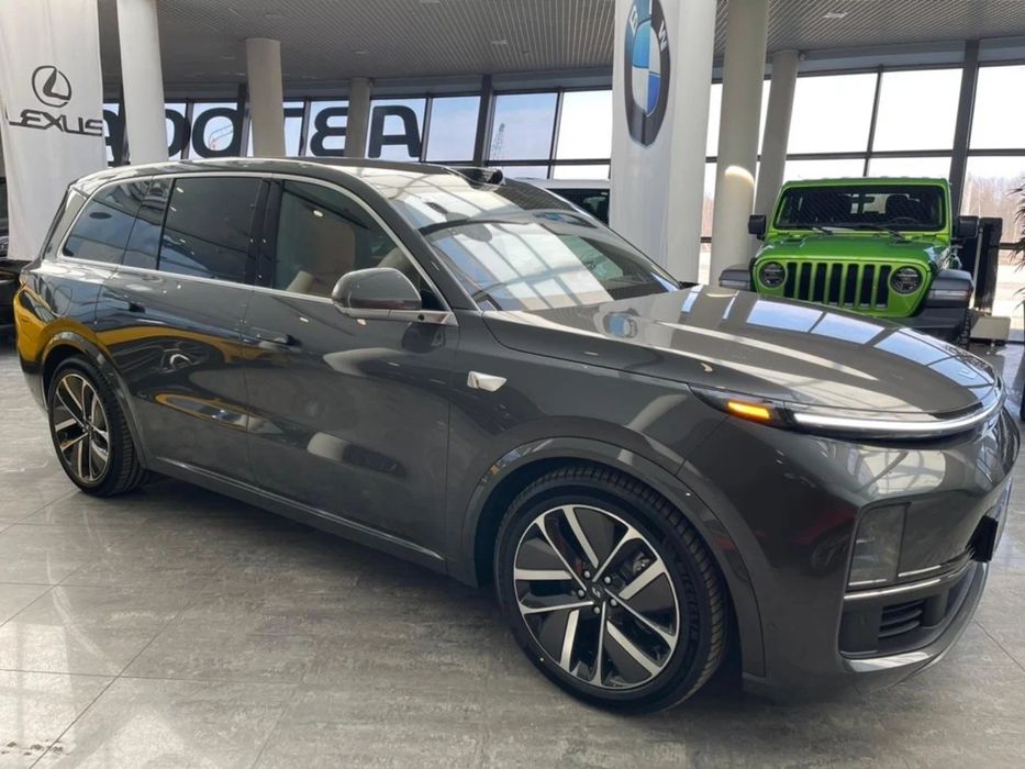 Lixiang Li 6 Pro Restayling, R 21, 2025 Мокрый асфальт/Салон Кофейный ...