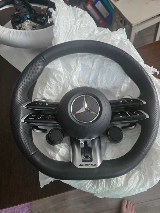 Volan mercedes amg e class c class w213 Bucuresti Sectorul 5 • OLX.ro