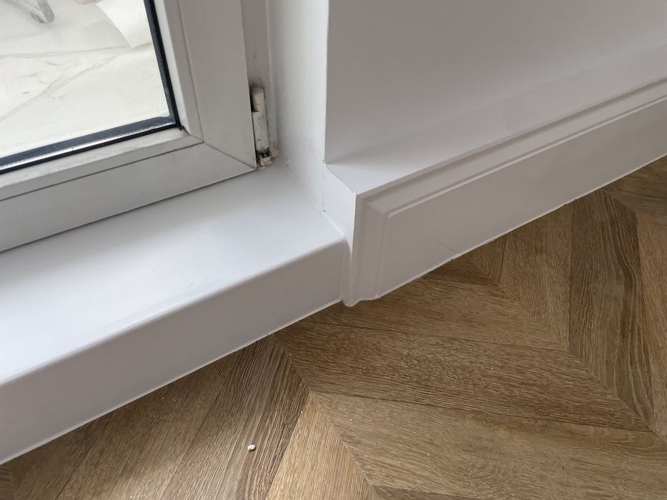 Plinta mascare țevi masa Masca calorifer mobilier birou Odaile • OLX.ro