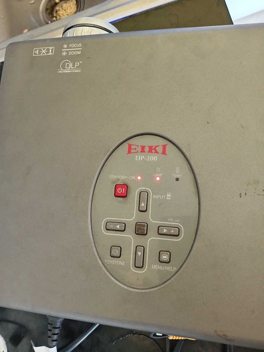 Проектор EIKI EIP-200 гр. Добрич Балик • OLX.bg