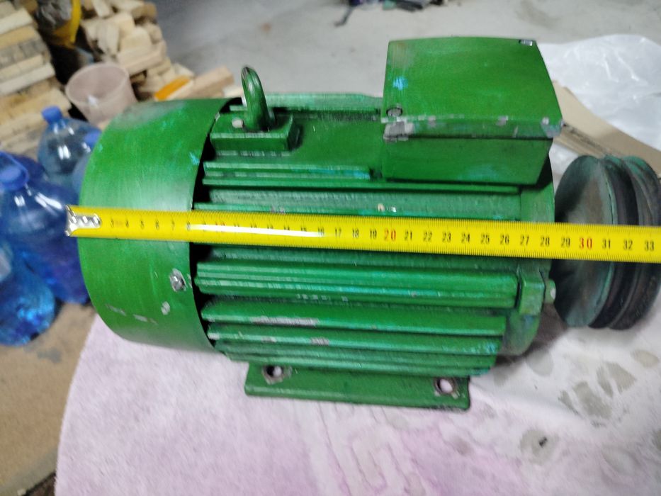 Трифазен електромотор 3 kw Елпром с. Войводиново • OLX.bg