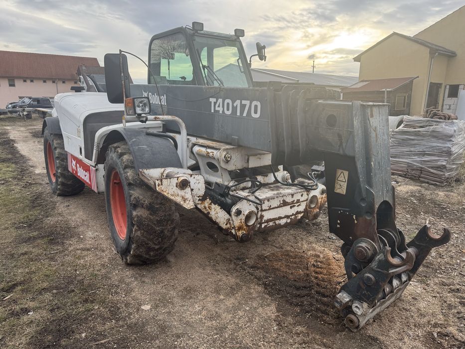 Bobcat 40170 incarcator telescopic Odorheiu Secuiesc • OLX.ro