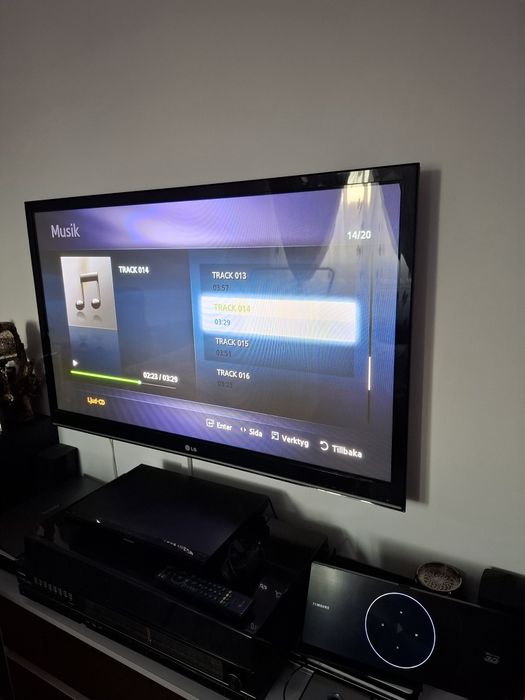 Vand Dvd Player 3 D BlueRay Samsung BD D7500B Pitesti • OLX.ro