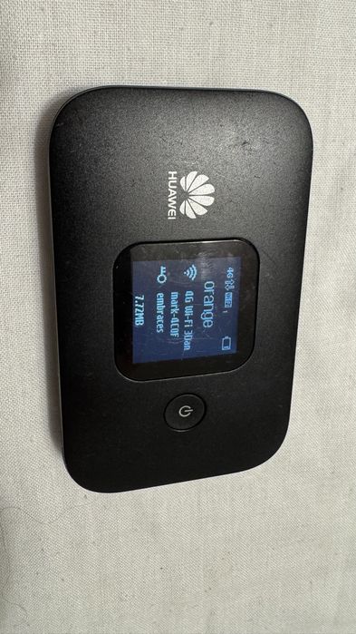 Router mobil Huawei cu SIM 4G . Bateria tine f bine Gilau • OLX.ro