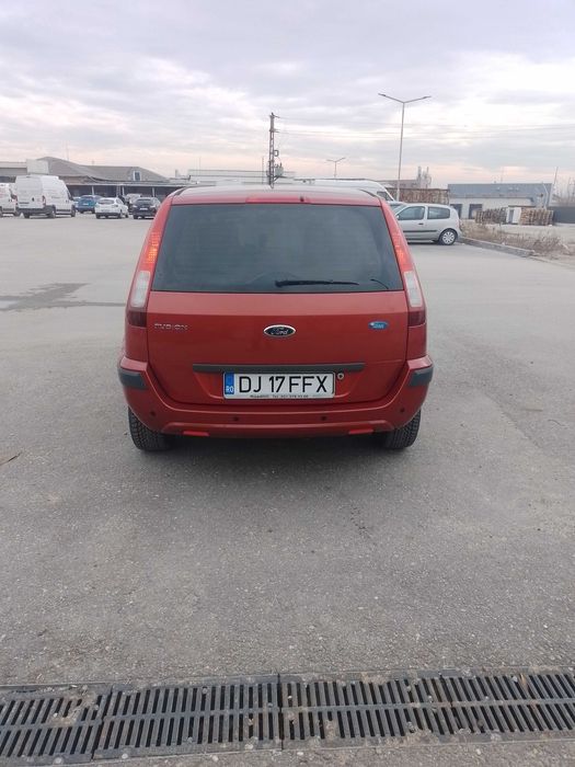 Proprietar vand masina Ford Fusion 49000km Craiova • OLX.ro