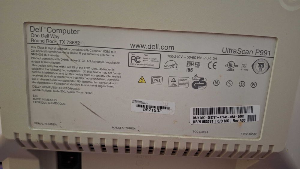 РЕЗЕРВИРАН! DELL UltraScan P991 – 19" CRT Trinitron – перфектно състоя ...