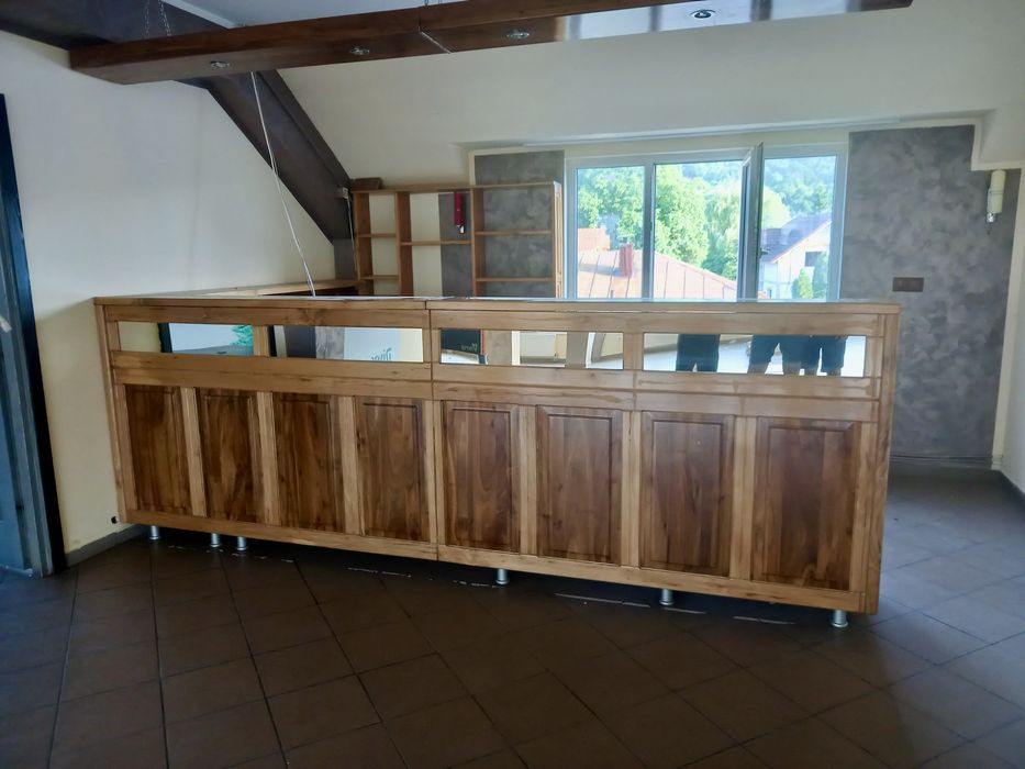 Vand bar din lemn natural Prundu Bargaului • OLX.ro